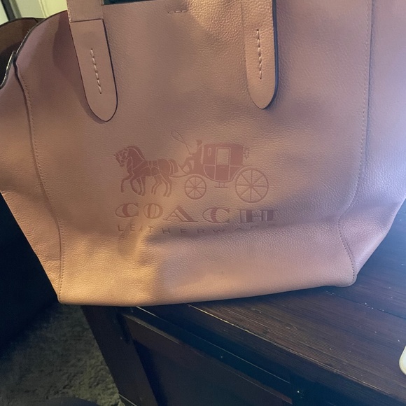 Coach | Bags | Light Pink Coach Grove Tote With Horse And Carriage ...